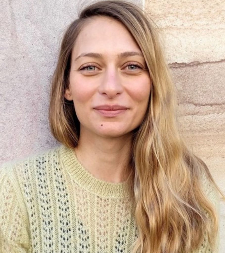 Iva Popovic - Reef Restoration and Adaptation Program