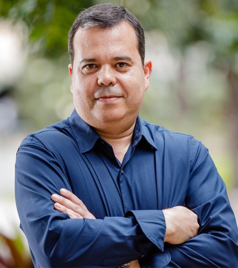 Research Leadership - Reef Restoration and Adaptation Program